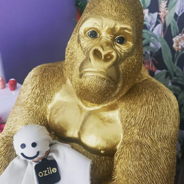 ozile｜オジル ハンドメイドバッグ – 革、生地を選んでいただけるセミオーダーバッグを中心に 、オ リジナルの小物、バッグを 販売しております。